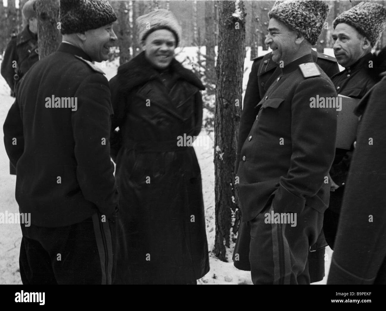 Marshal Timoshenko talking to Soviet officers The Western Front Stock ...