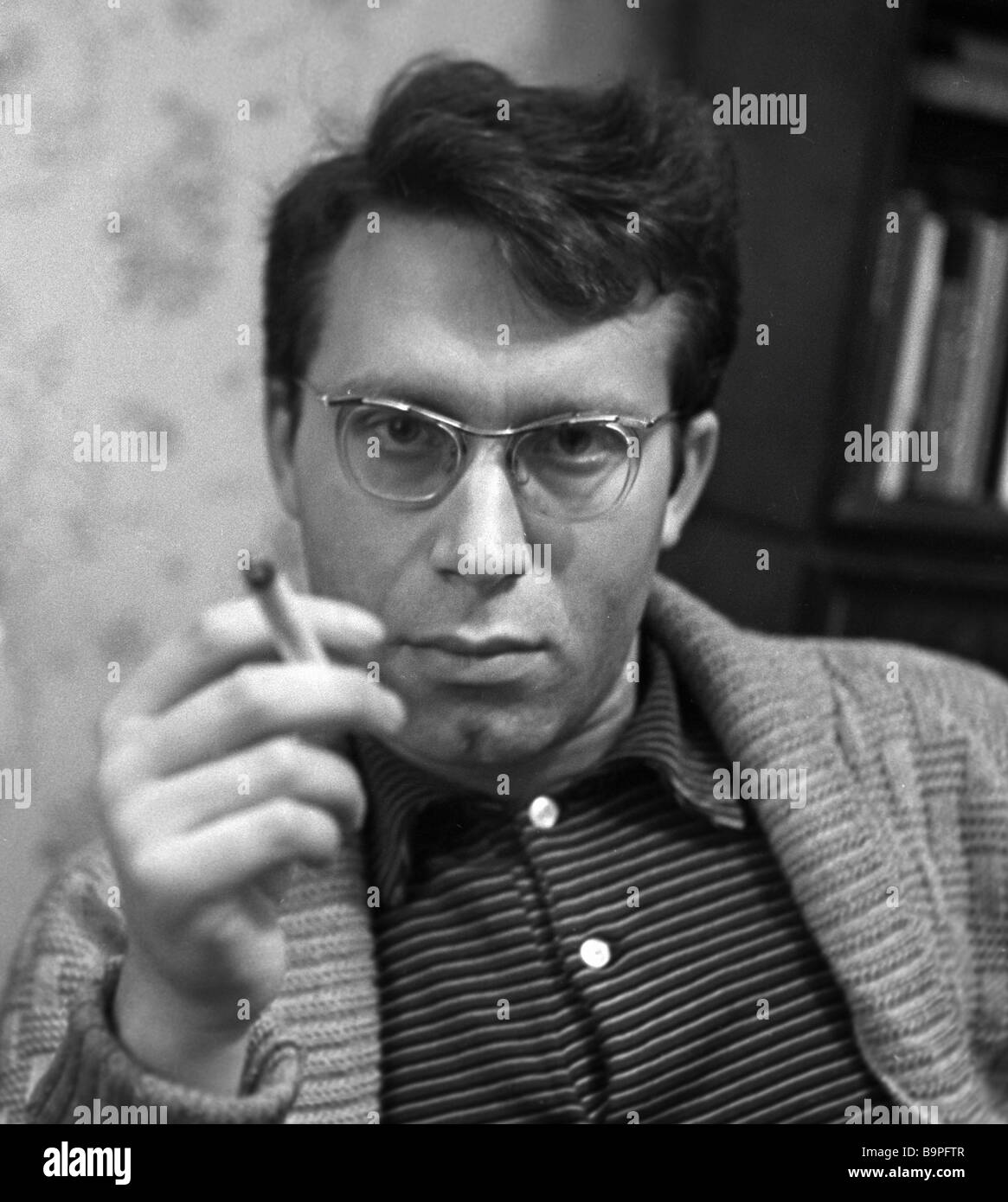 Soviet writer Vladimir Amlinsky Stock Photo - Alamy