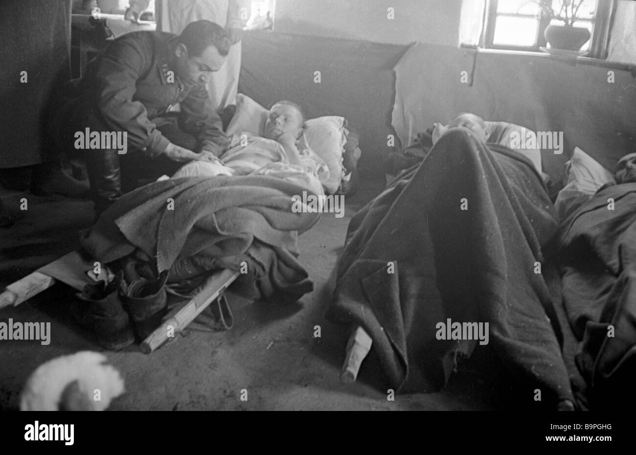 Wounded soldiers in a military hospital The Steppe Front Stock Photo ...
