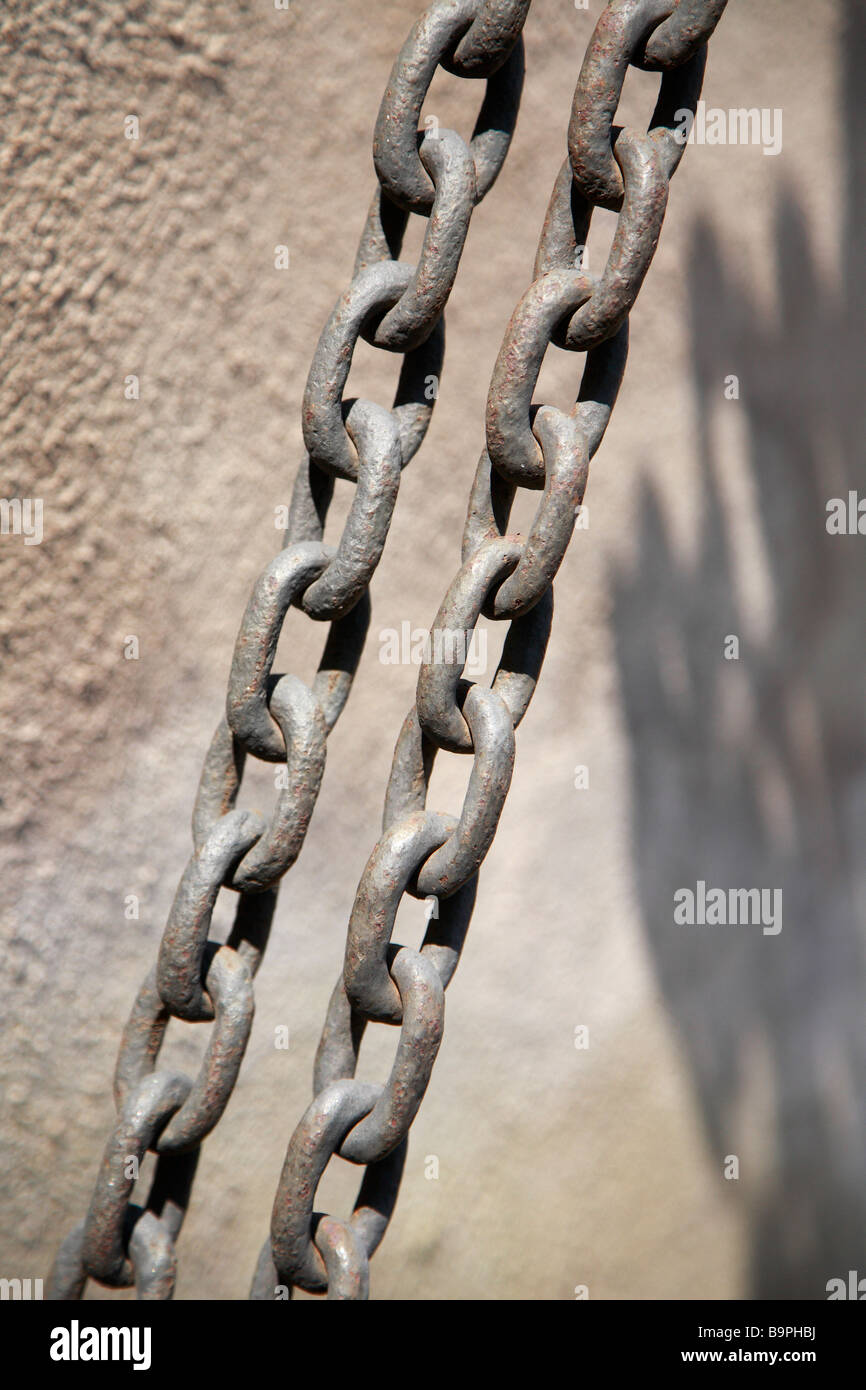 double line of chains Stock Photo - Alamy