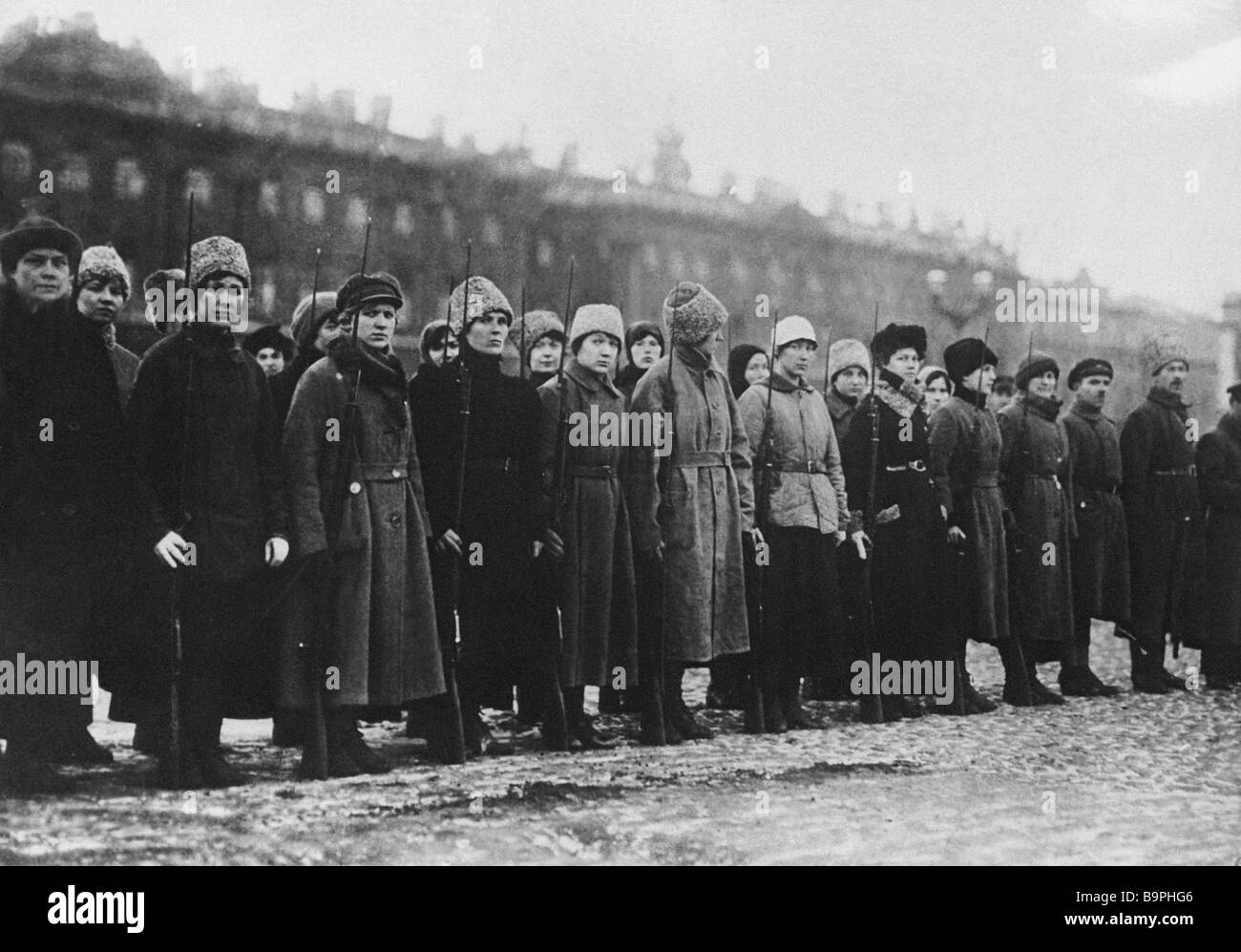 Russian Civil War 1918 1921 A women s revolutionary detachment heading for the front 1918 Stock ...