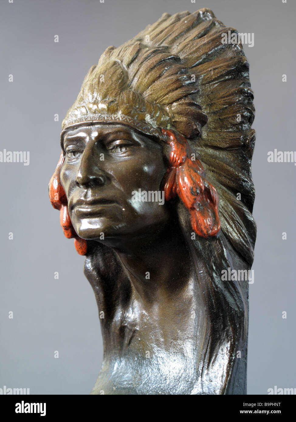 Antique American Indian Austrian cold painted bronze Stock Photo - Alamy