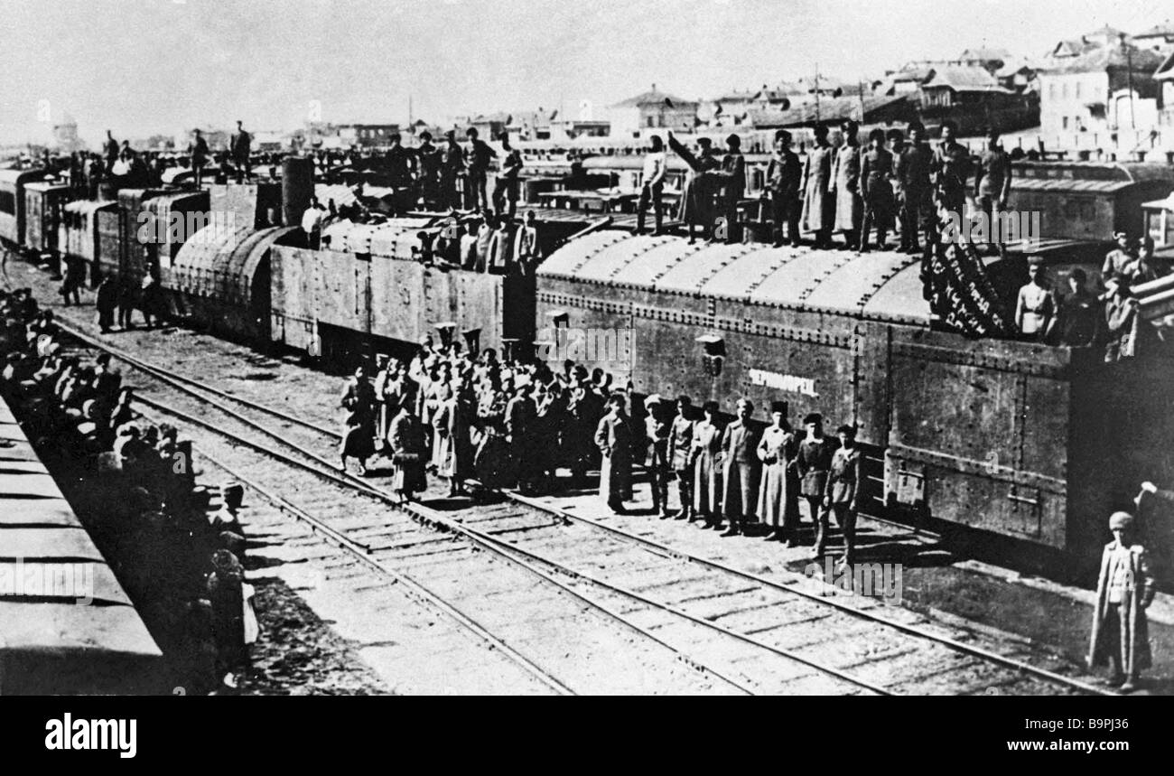 Russian Civil War 1918 1921 The Red Army s armored train Chernomorets ...