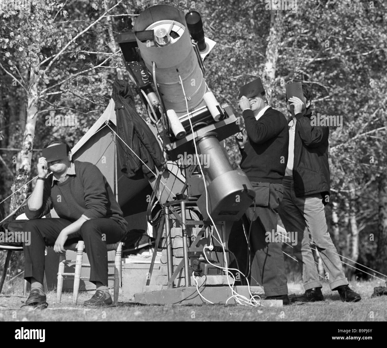 Soviet and foreign scientists preparing to watch a total solar eclipse ...