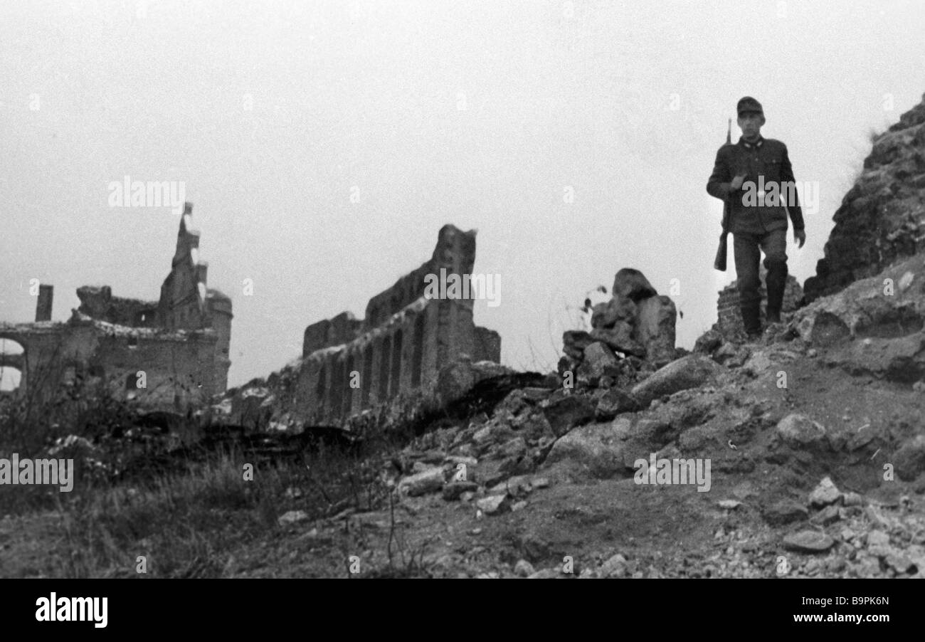 A scene from Vladimir Basov s film The Shield and the Sword Stock Photo ...