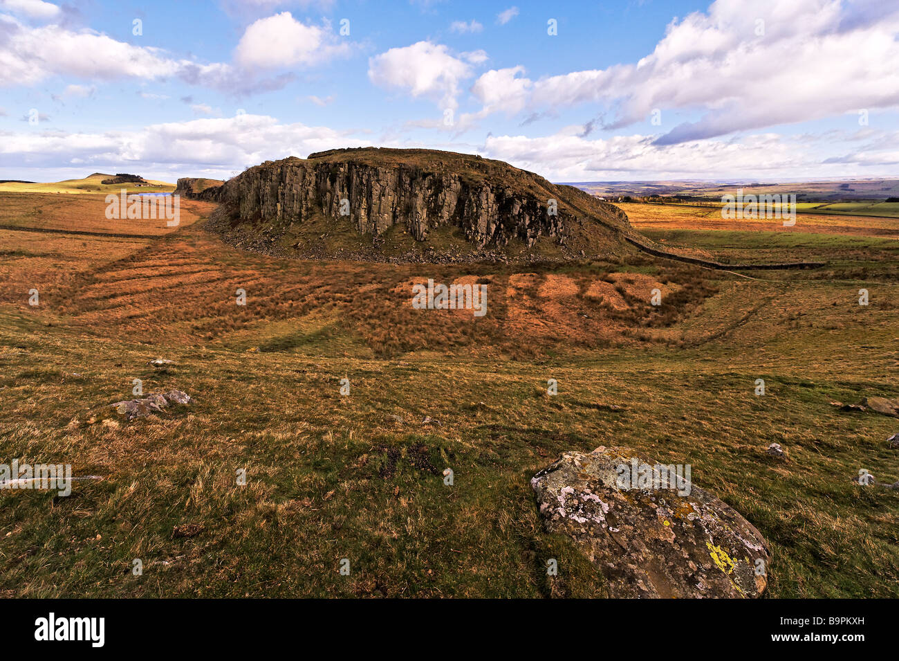 Steel Rigg Craggs and Hadrian's Wall Stock Photo - Alamy