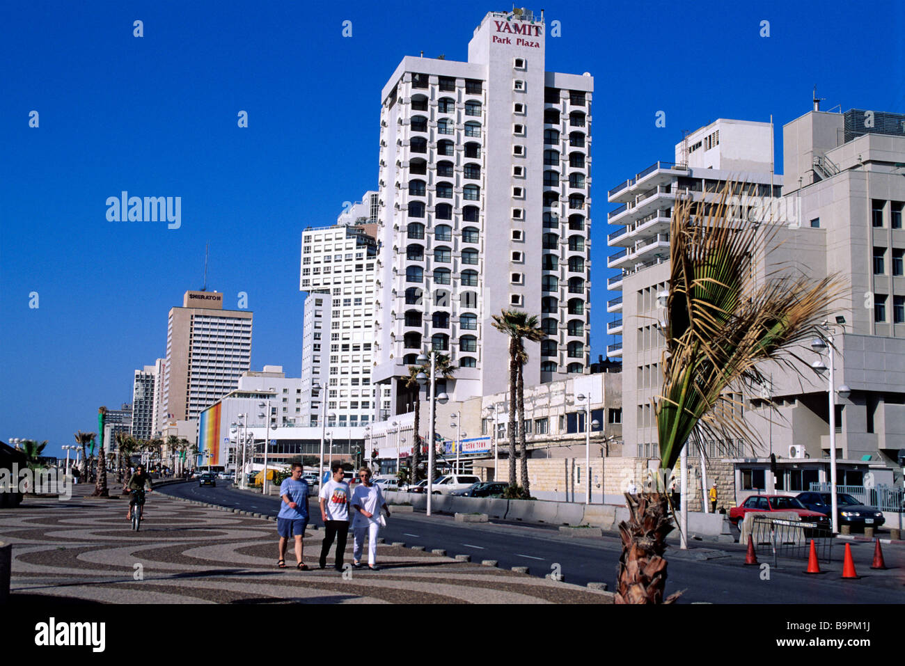 Israel, Tel Aviv, sea front promenade Stock Photo - Alamy