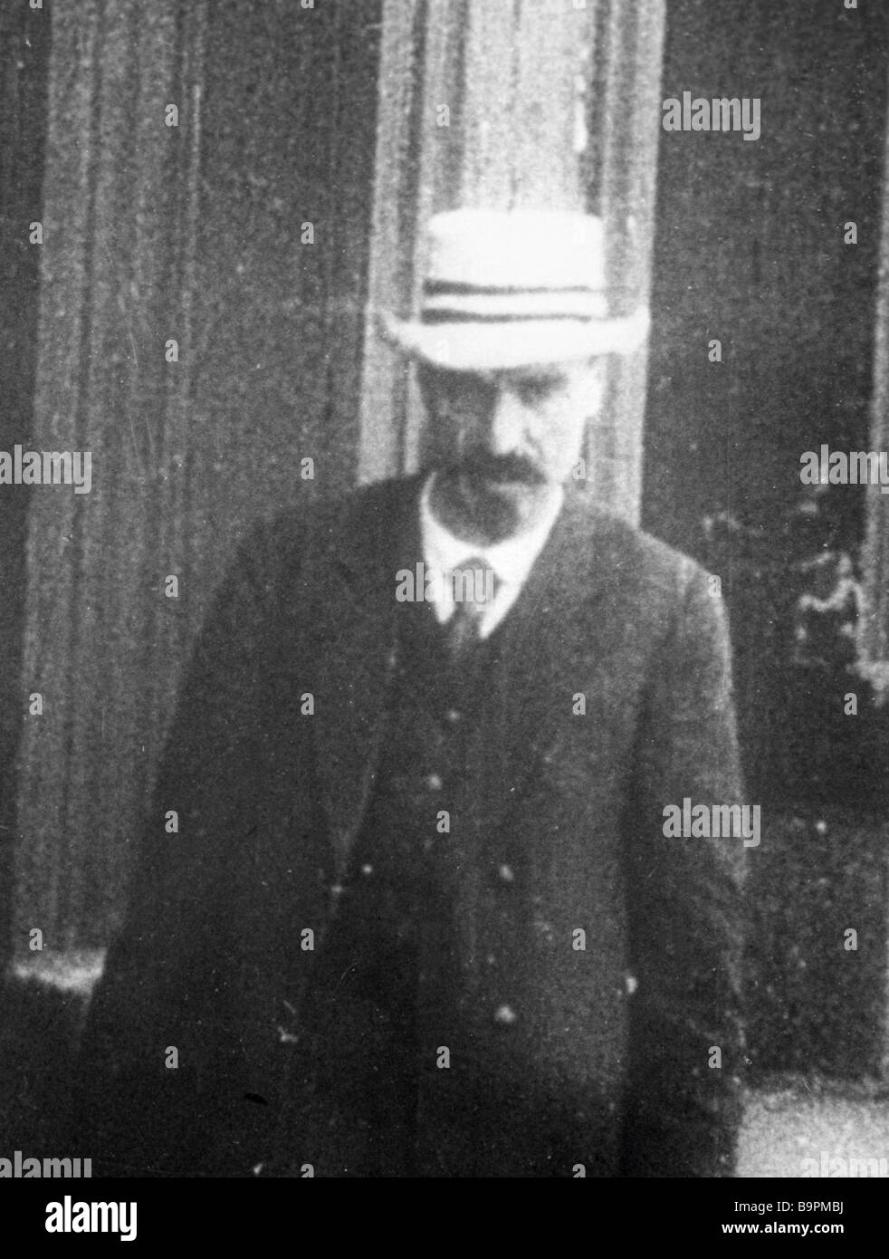 White Emigre Stock Photos & White Emigre Stock Images - Alamy