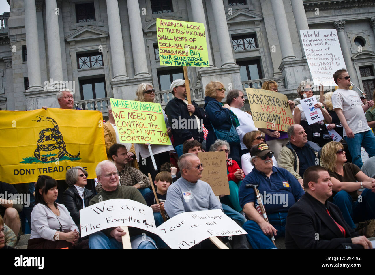 anti tax protest tea party Harrisburg PA , demonstrator, crowd group ...