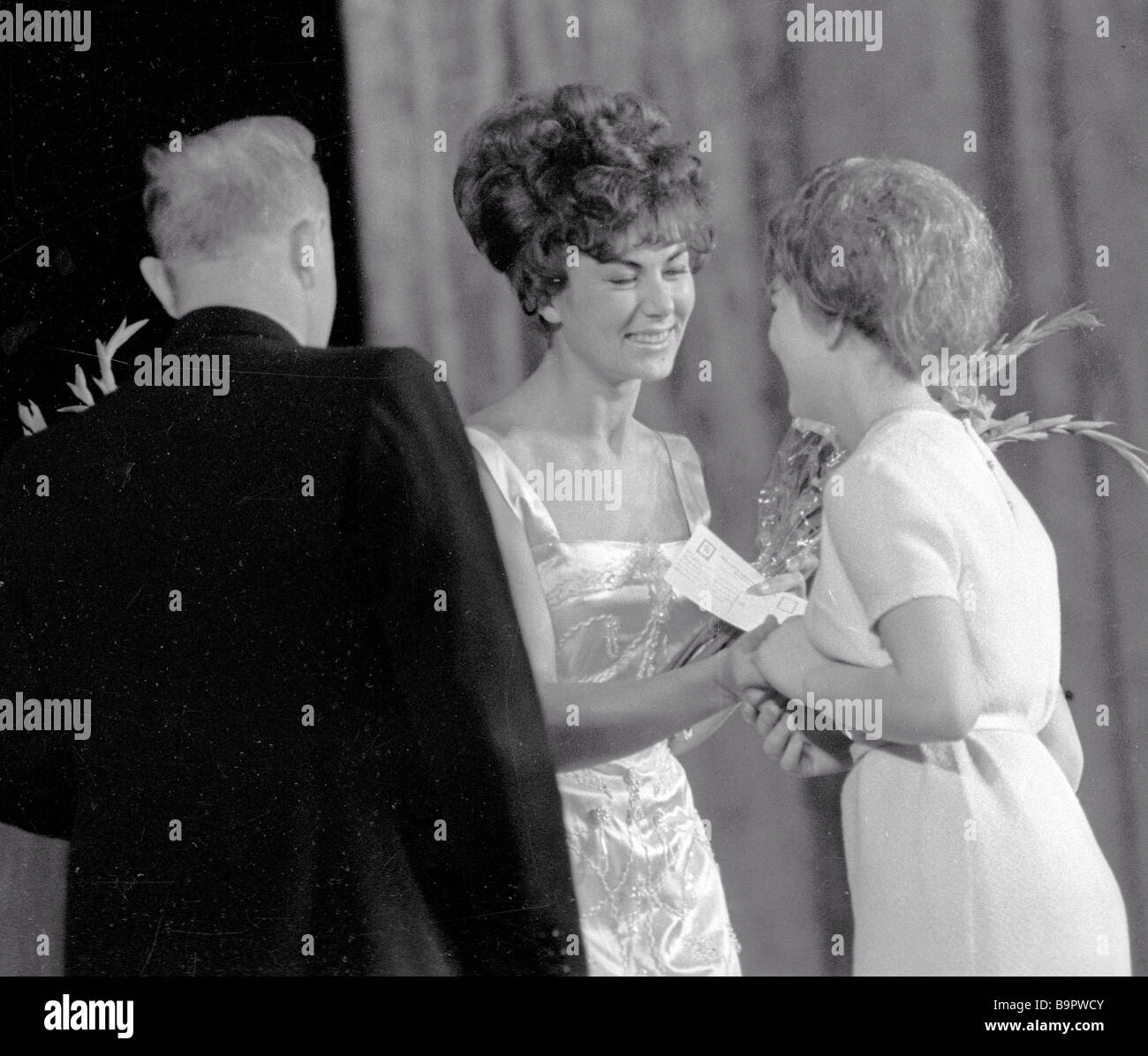 Pop singer Edita Pjeha center Stock Photo - Alamy