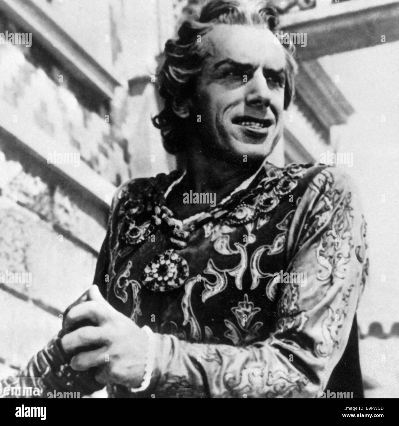 A Yermolayev as Tybald in film Romeo and Juliet Stock Photo - Alamy