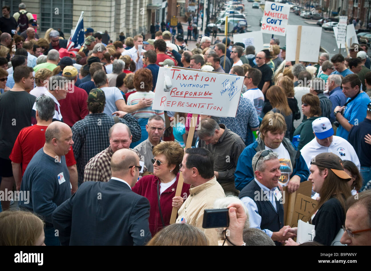 anti tax protest tea party Harrisburg PA , demonstrator, crowd group ...