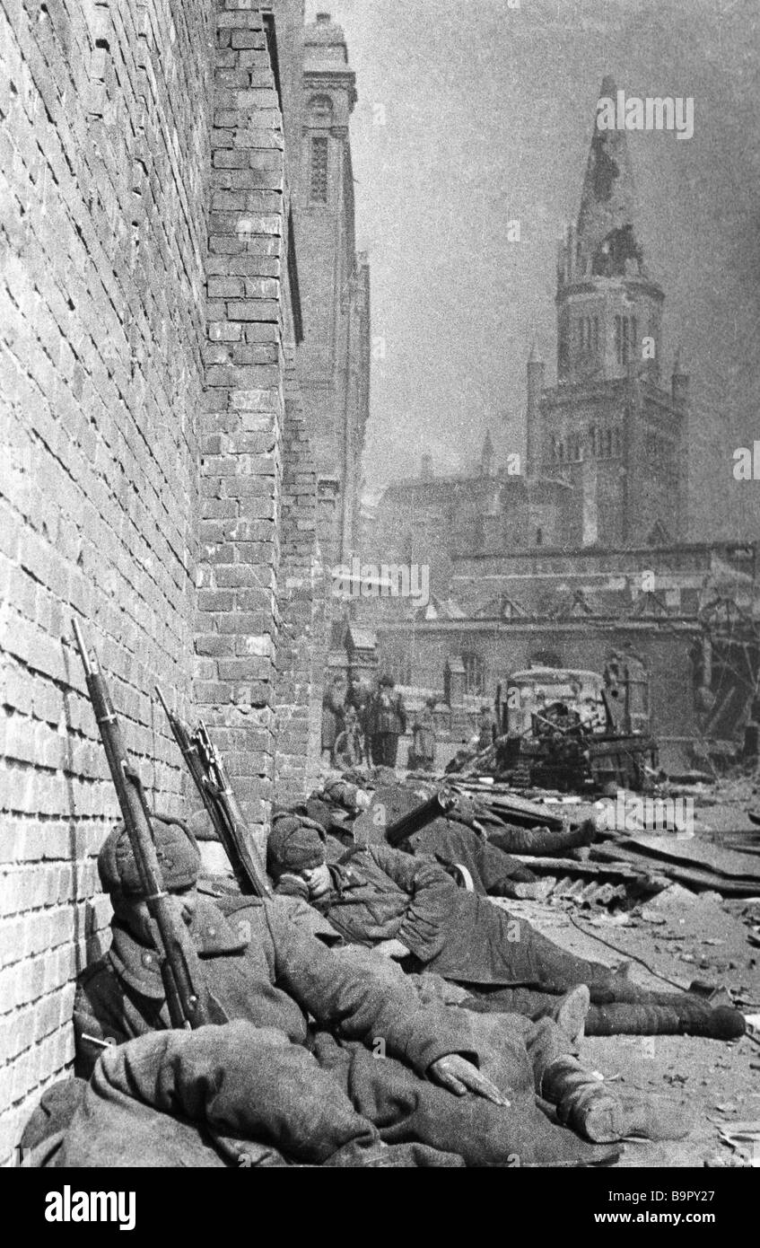 Soviet soldiers having rest after the capture of Koenigsberg Stock ...