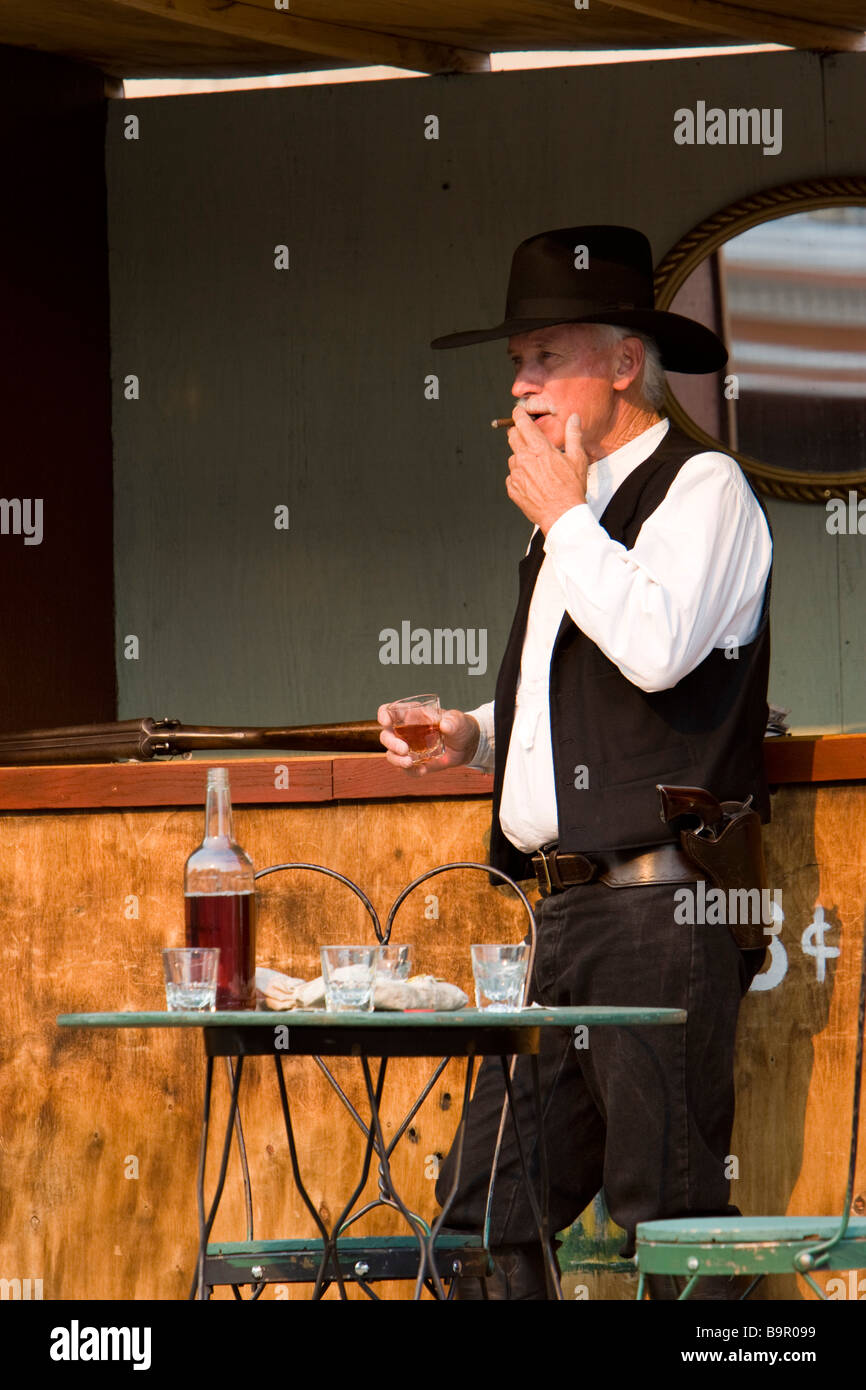 Cowboy bar fight hi-res stock photography and images - Alamy
