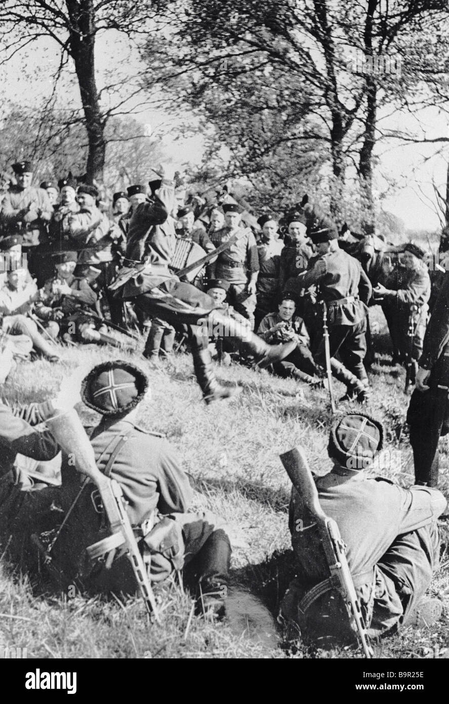 Soviet Cossacks on the Elbe Stock Photo - Alamy