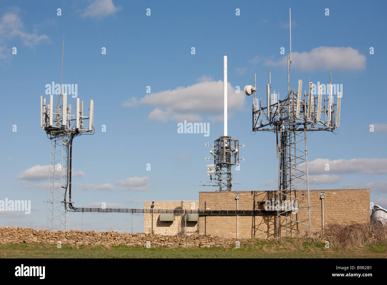 television radio and mobile phone transmission aerials and equipment at ...