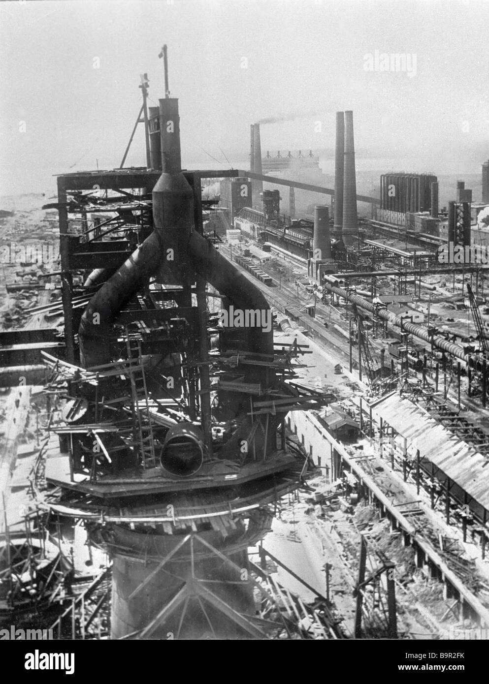 A general view of a blast furnace under construction Magnitogorsk Iron ...