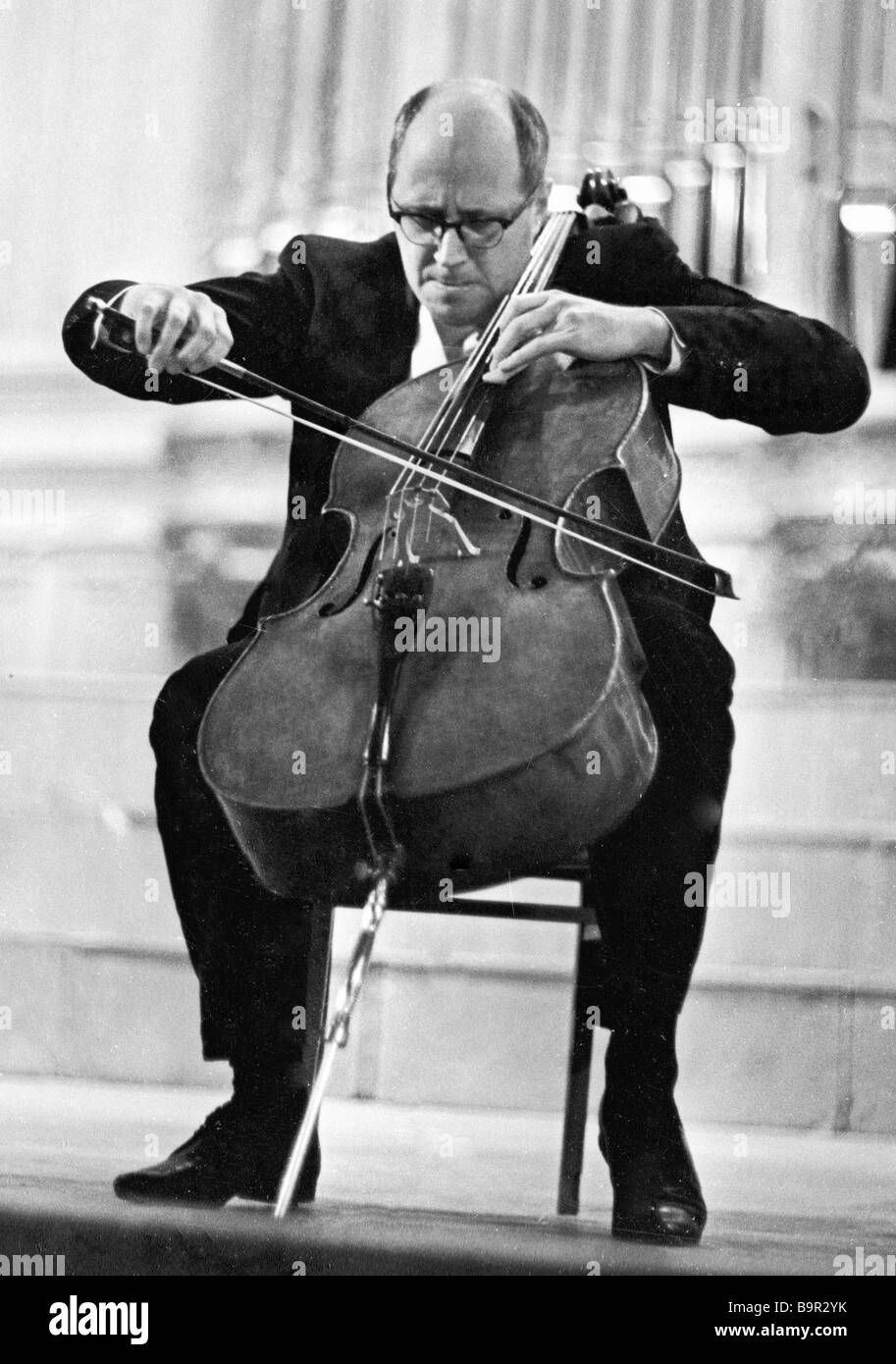 Mstislav Rostropovich Stock Photos & Mstislav Rostropovich Stock Images ...
