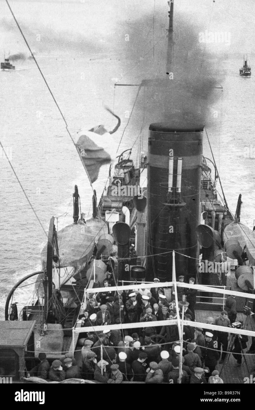 Icebreaker Dobrynia Nikitich is a part of the Chelyuskin rescue ...