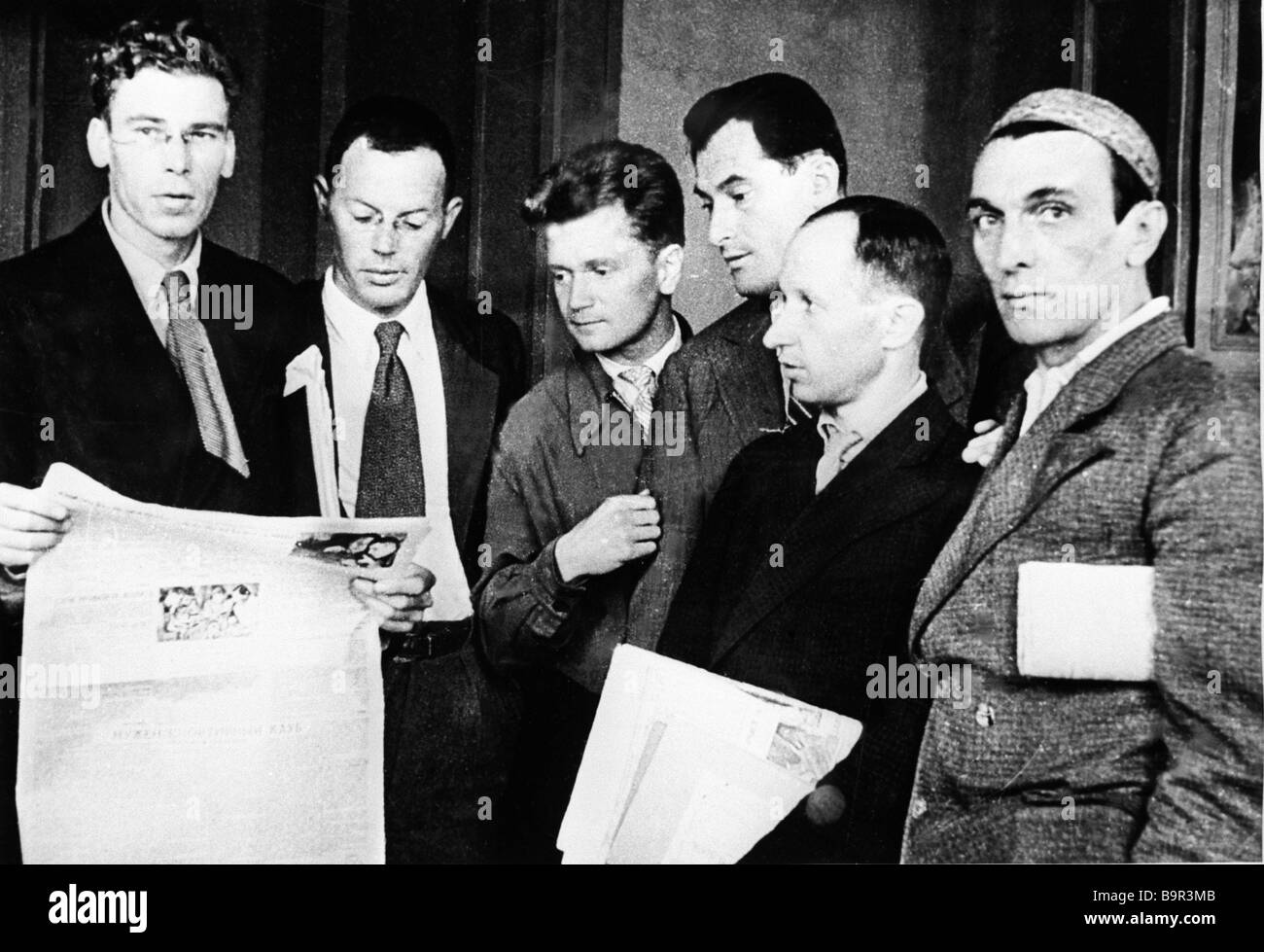 Soviet Writers High Resolution Stock Photography and Images - Alamy