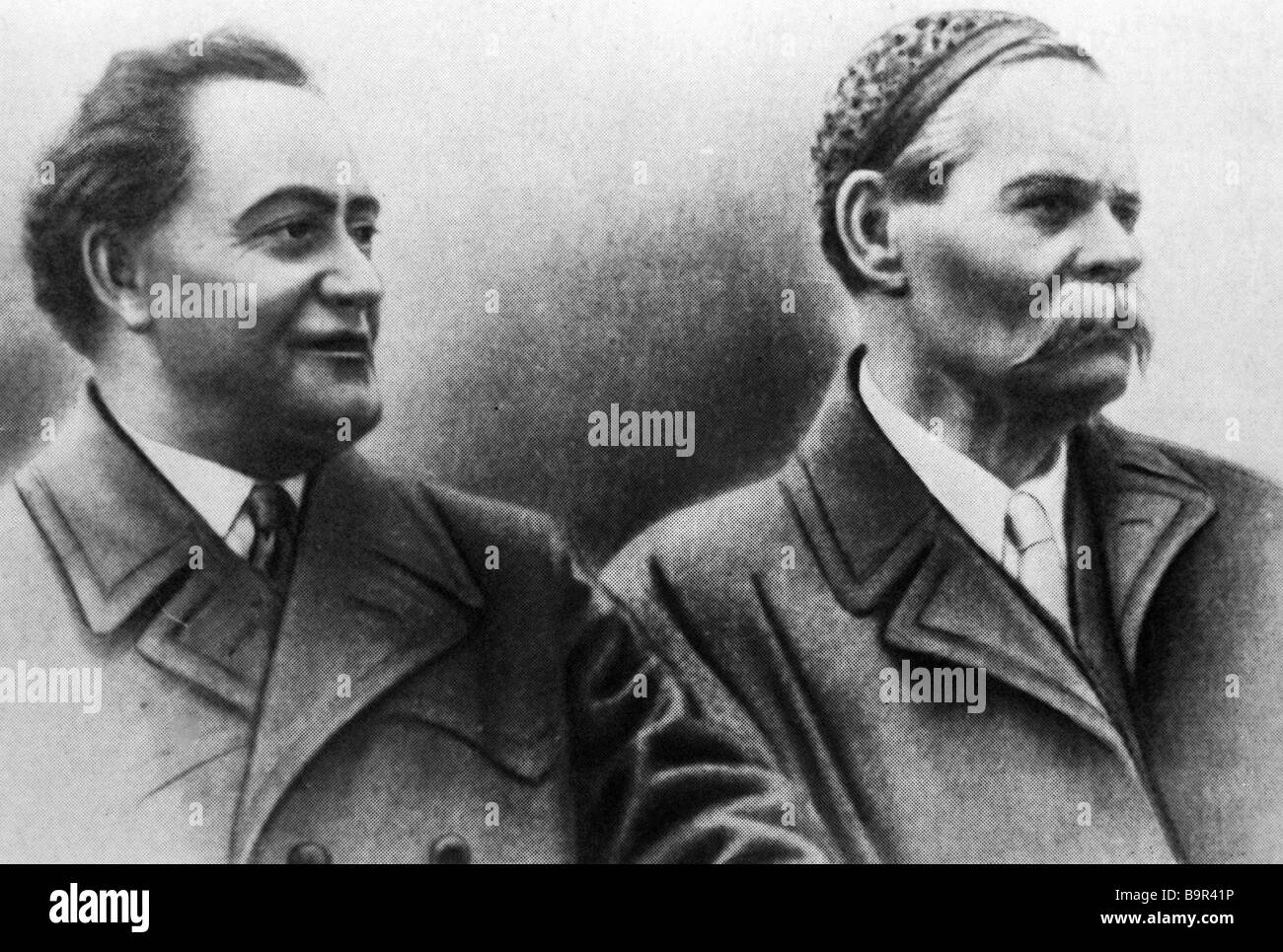 Maksim Gorky right and Georgi Dimitrov left Stock Photo - Alamy