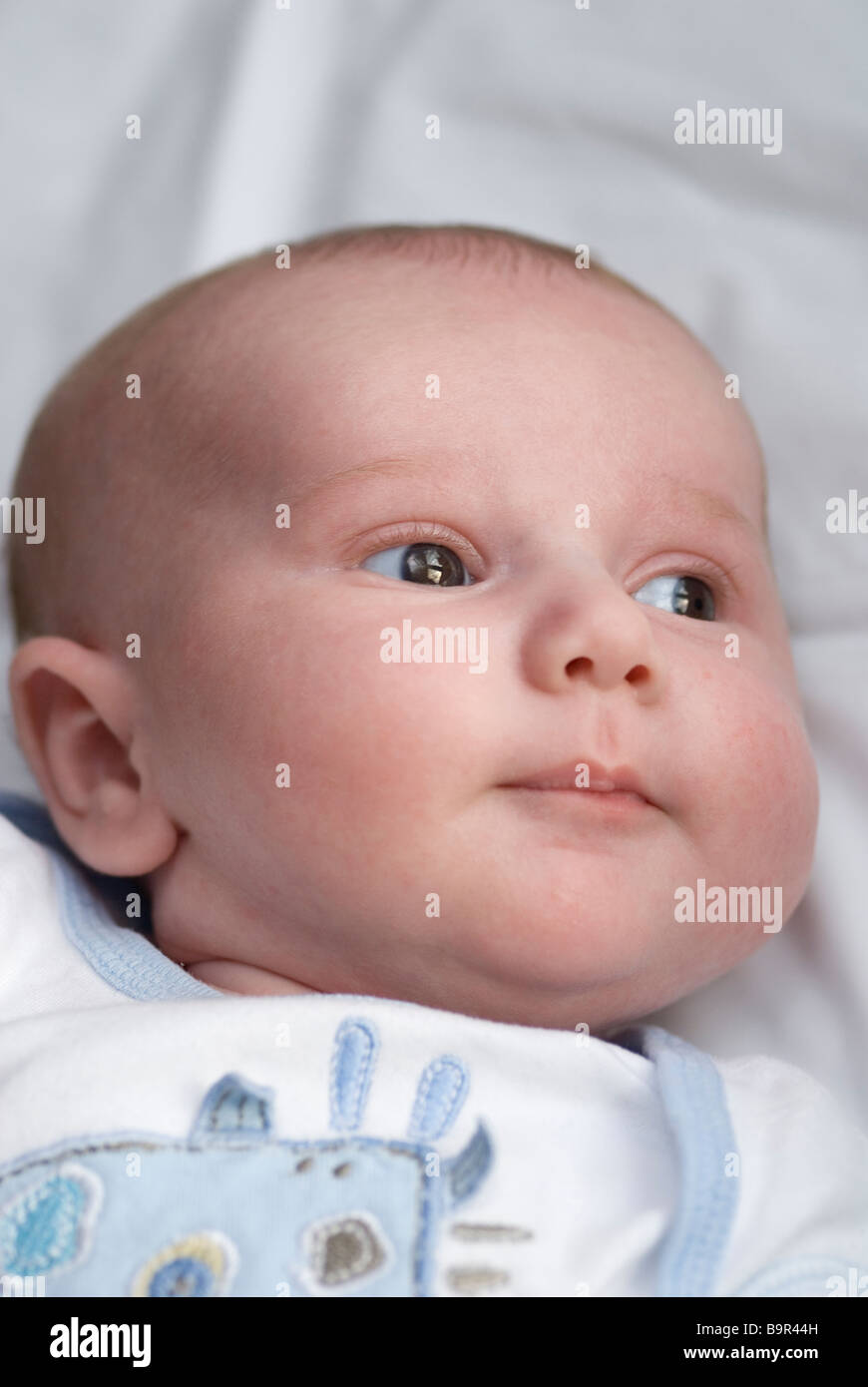6 week old baby hi-res stock photography and images - Alamy