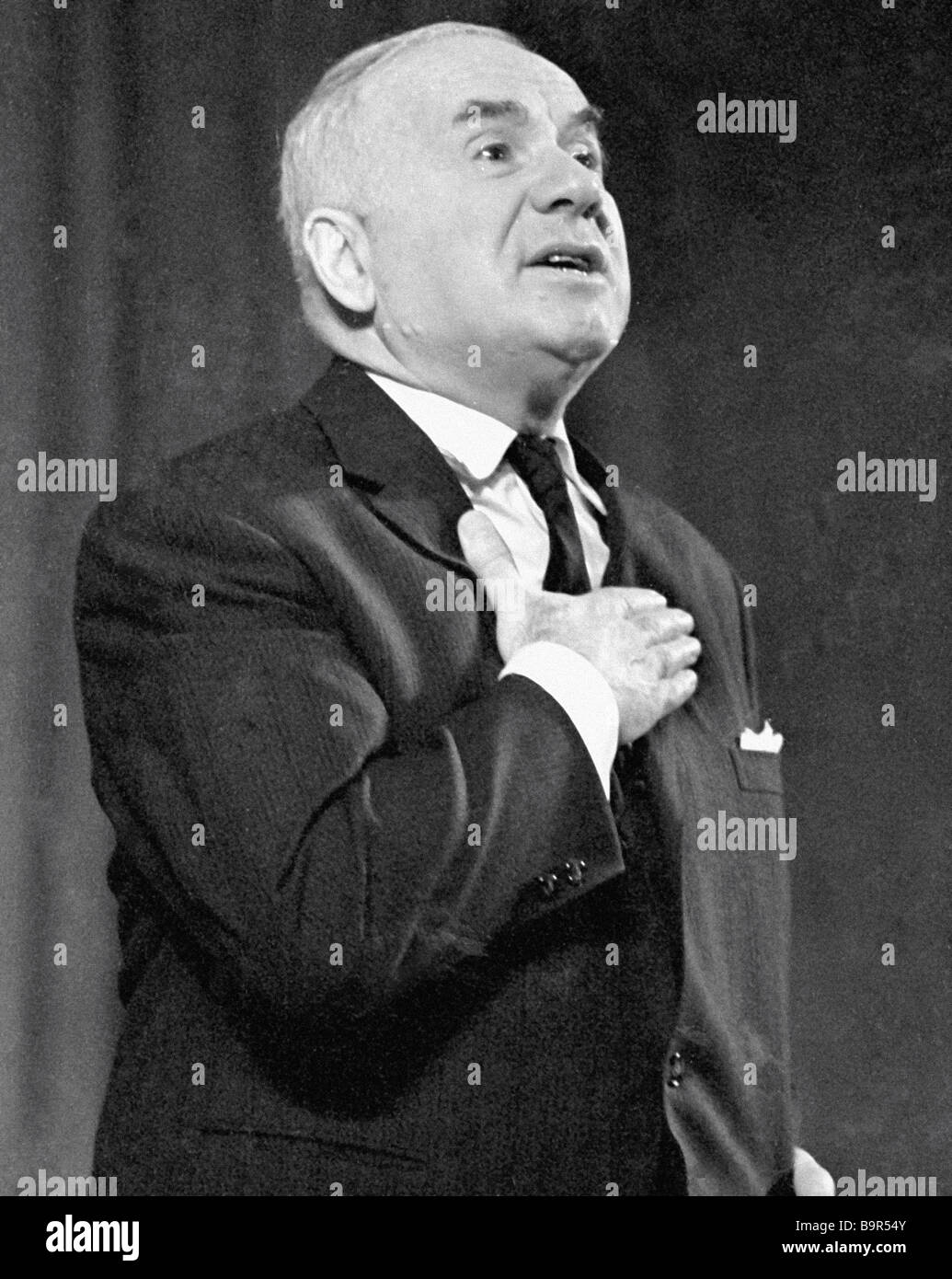 People s artist of the USSR Igor Ilyinsky performing Stock Photo - Alamy