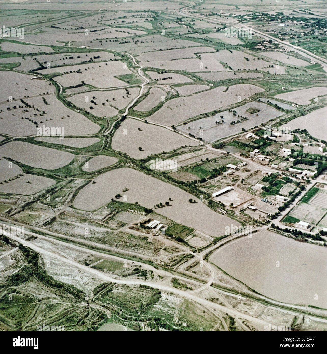 Karakum Canal High Resolution Stock Photography and Images - Alamy