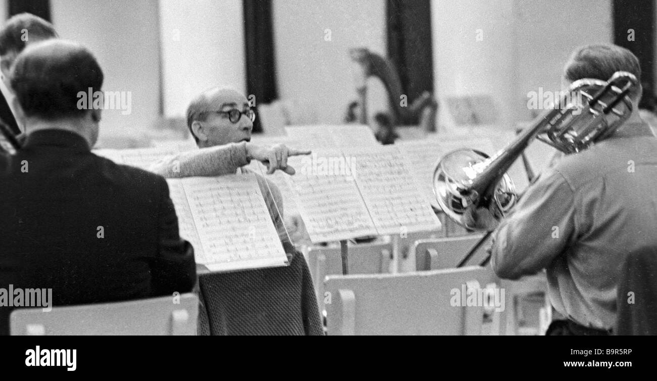 Conductor Yevgeny Mravinsky center rehearses with symphony orchestra ...