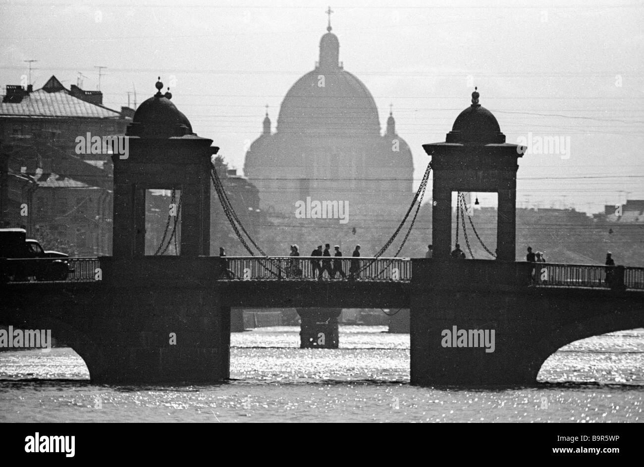The Lomonosov bridge Chernyshov bridge across the Fontanka river in St ...