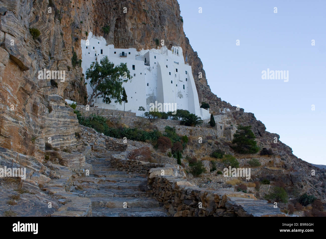 Panagia hozoviotissa amorgos monastery hi-res stock photography and ...