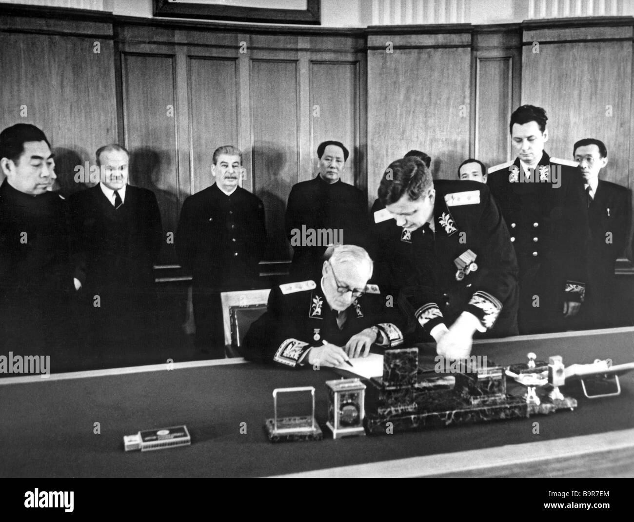 Signing the Treaty of Friendship Alliance and Mutual Assistance between ...