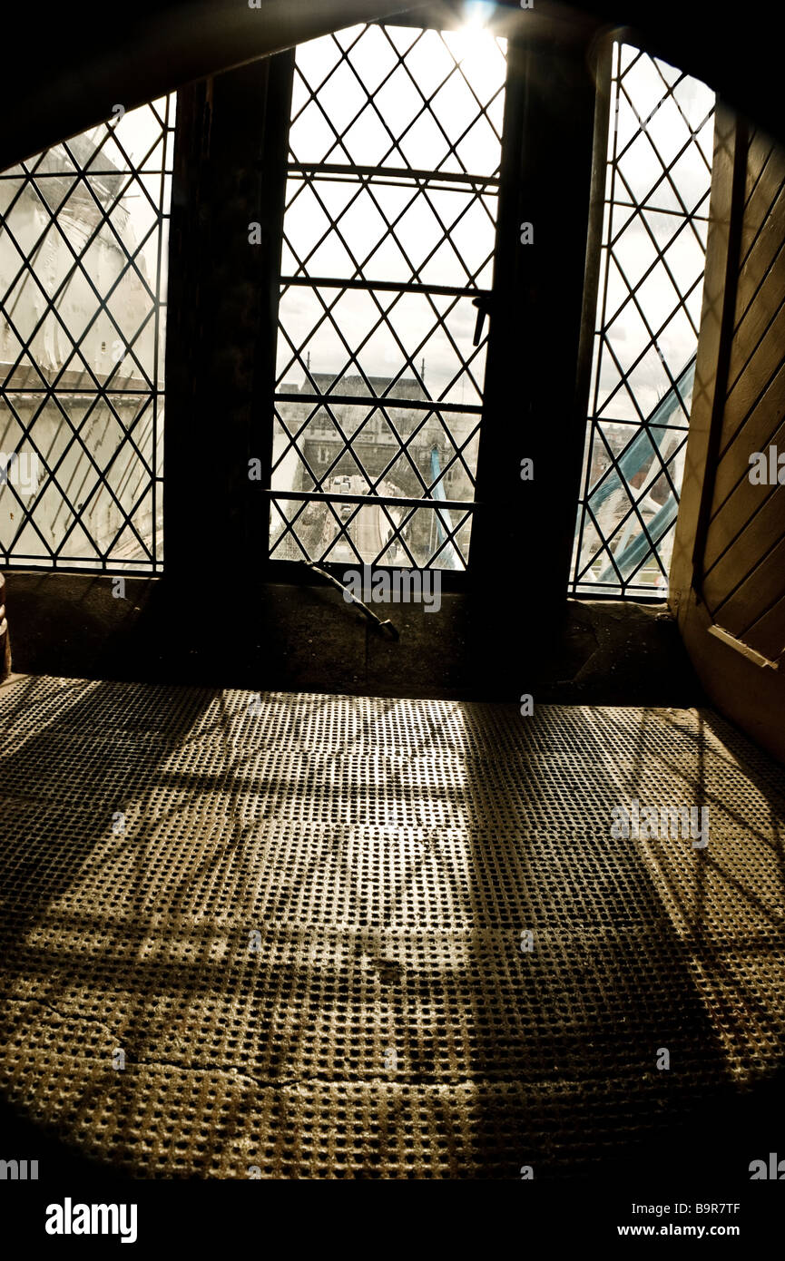 Victorian windows hi-res stock photography and images - Alamy