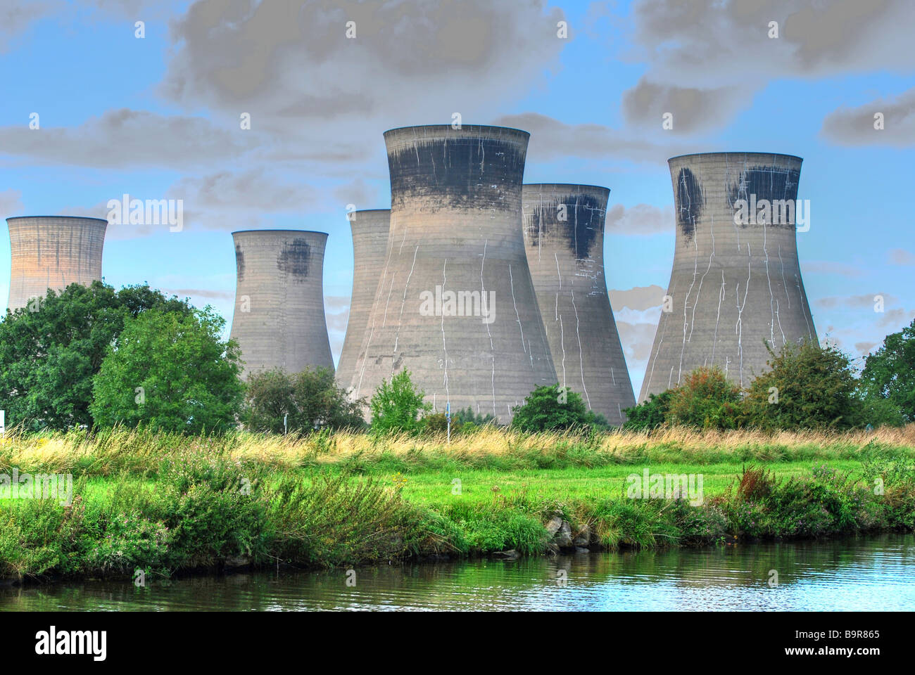 Cooling Towers At Thorpe Marsh Power Station Stock Photo - Alamy