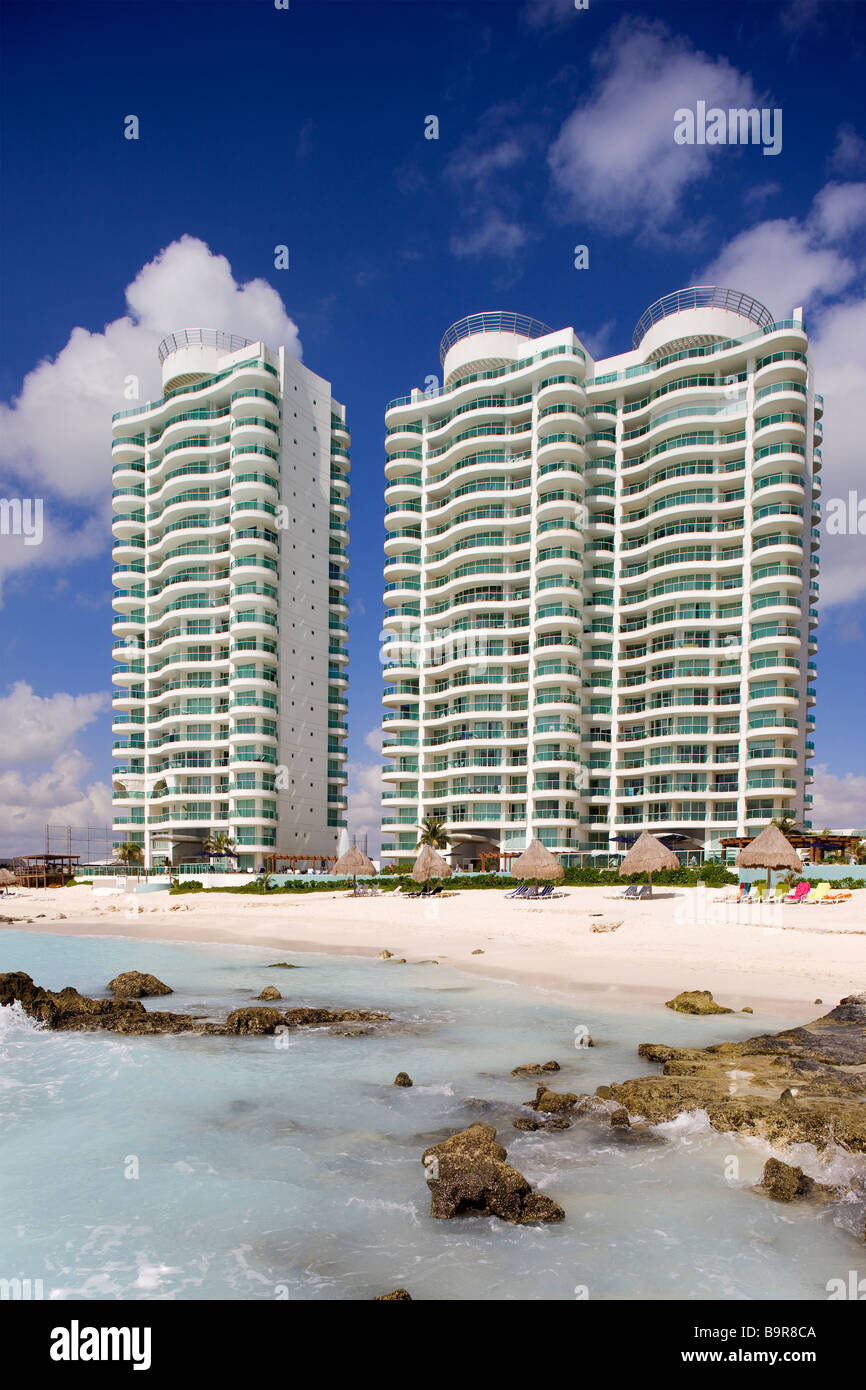 Mexico, Quintana Roo State, Riviera Maya, Cancun, Playa Chac Mool Stock ...