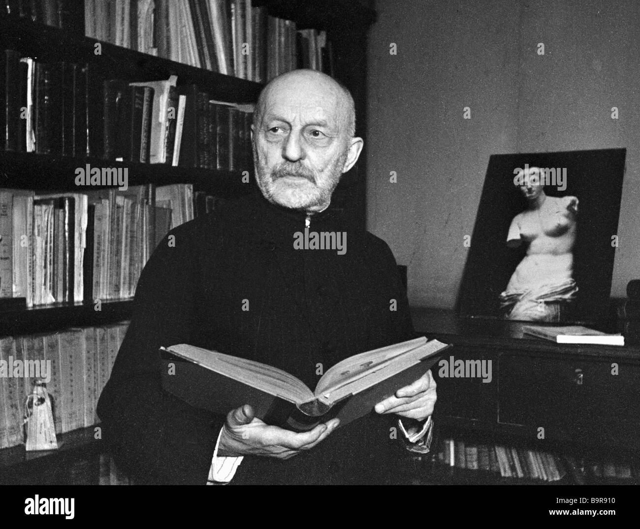 Vikenty Veresayev a Soviet Russian writer 1867 1945 Stock Photo - Alamy
