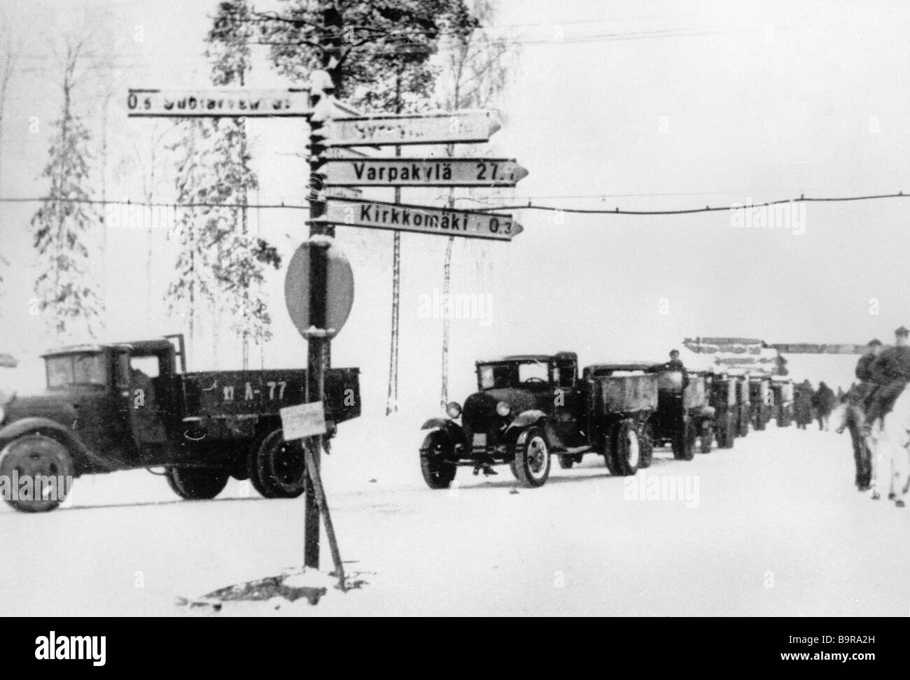 Red Army rear units moving to the frontline Stock Photo - Alamy