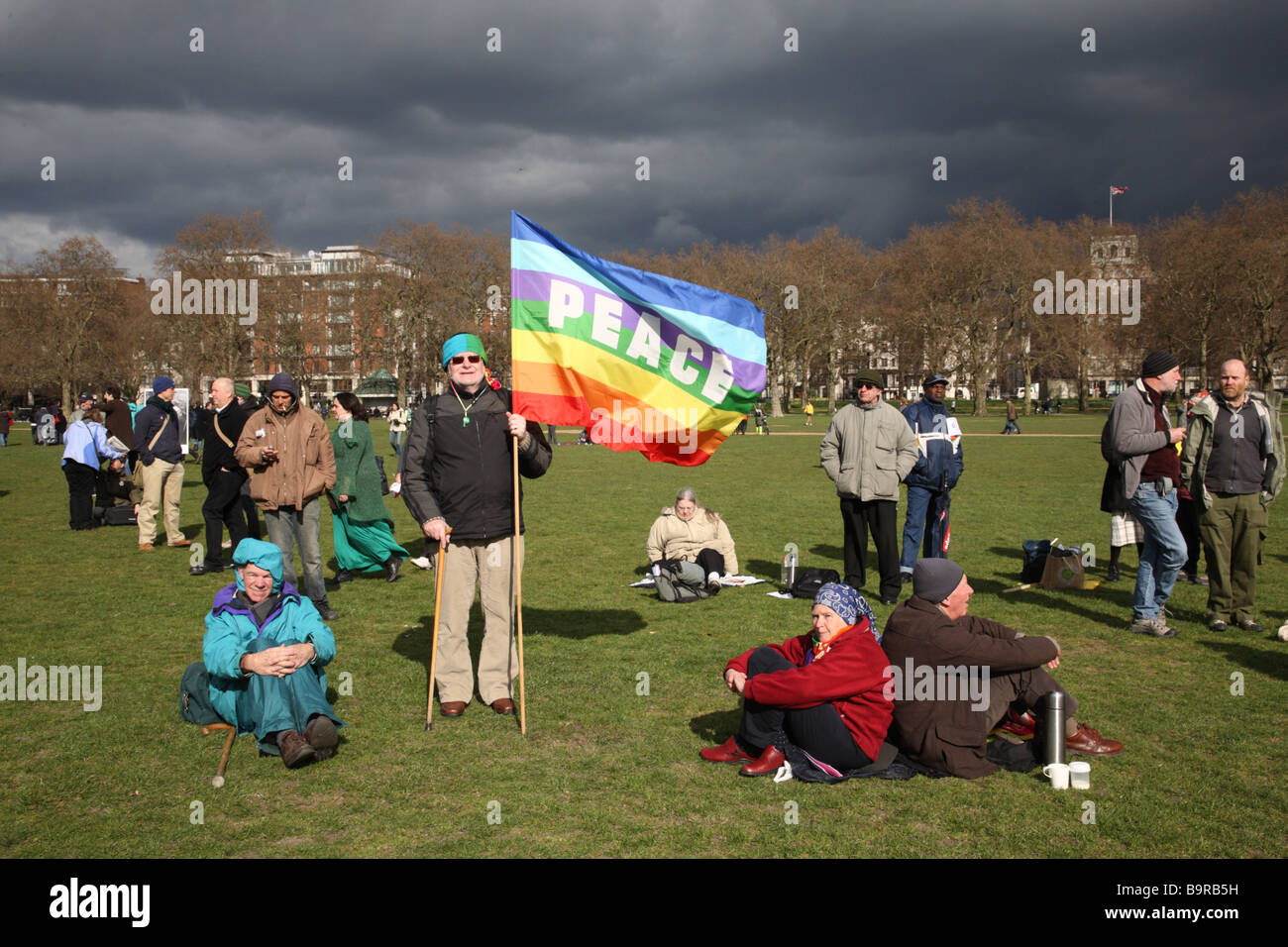 World rainbow gathering hi-res stock photography and images - Alamy