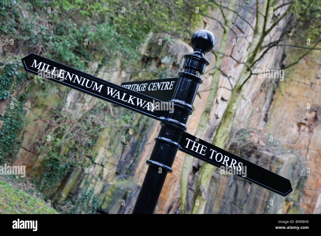 Sign post for The Torrs, Millennium Walkway and Heritage Centre. New ...