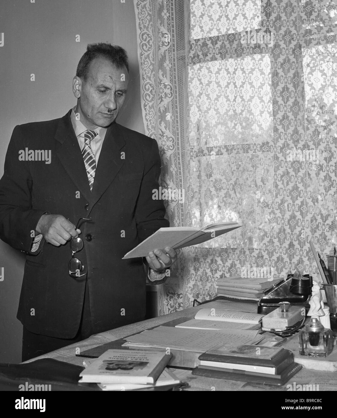 Kurdish writer Amine Avdal Stock Photo - Alamy