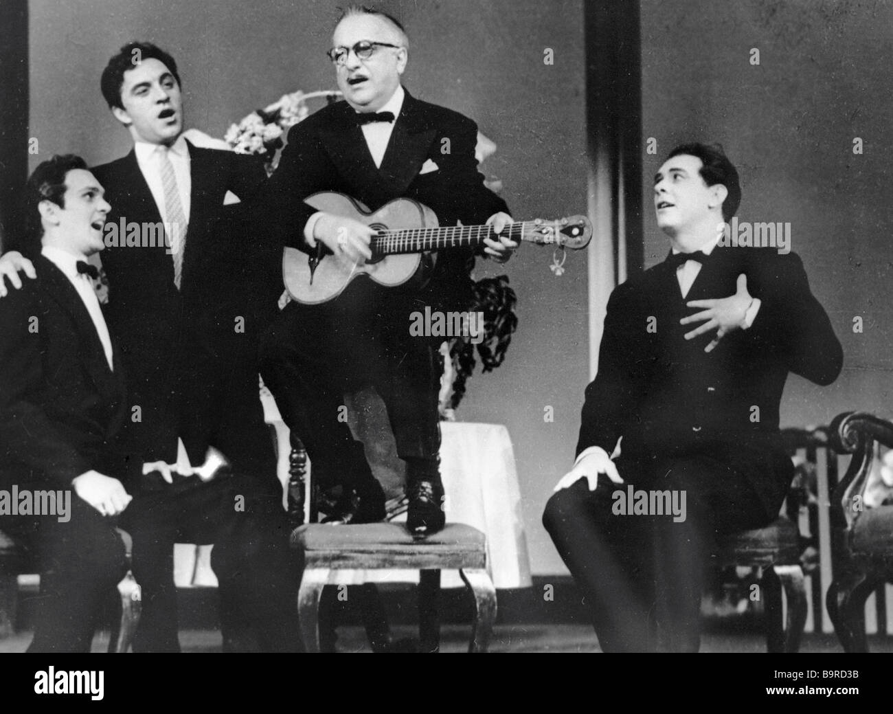 Eduardo de Filippo s Filumena Marturano on at the Vakhtangov Theatre ...