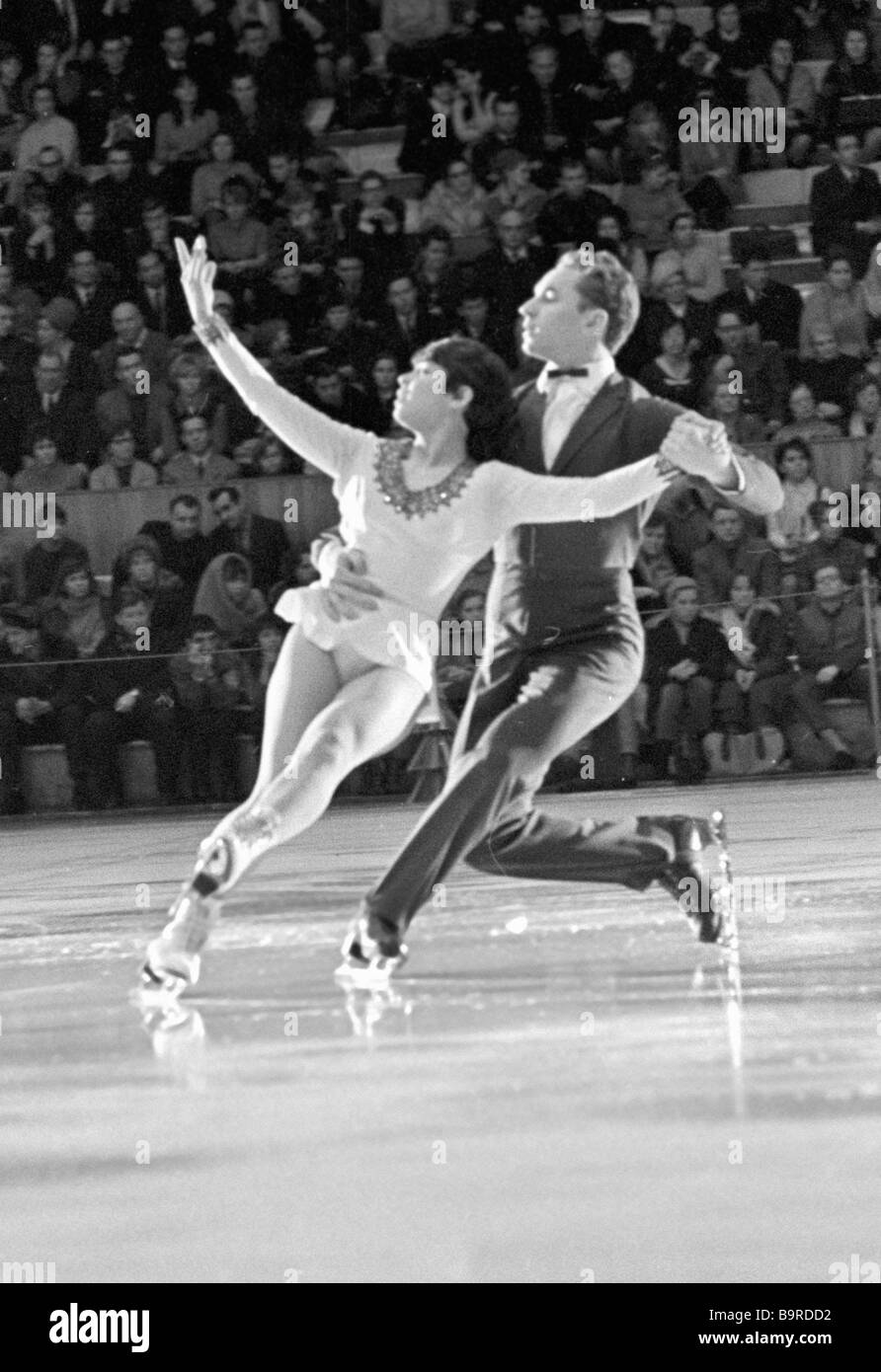 Members of the U S S R national figure skating team Irina Rodnina left ...