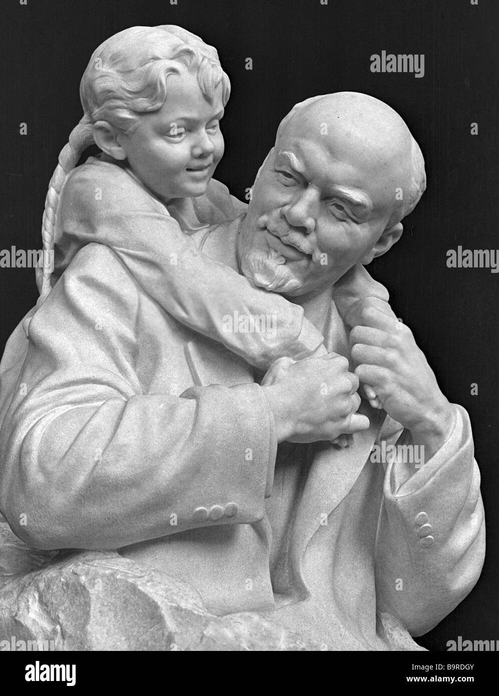 Zair Azgur Vladimir Lenin Stock Photo - Alamy