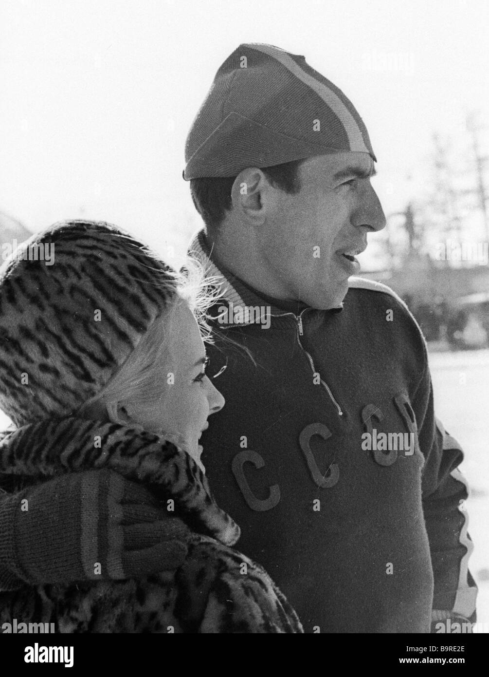 Estonia s Olympic 1500m champion Ants Antson right and his actress wife ...