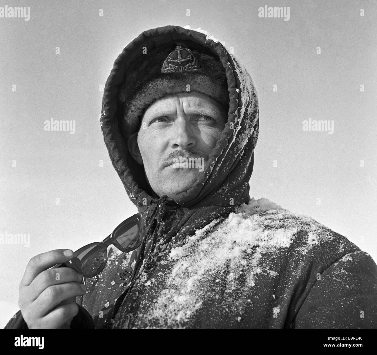 Nikolai Blinov head of drifting station North Pole 17 Stock Photo - Alamy