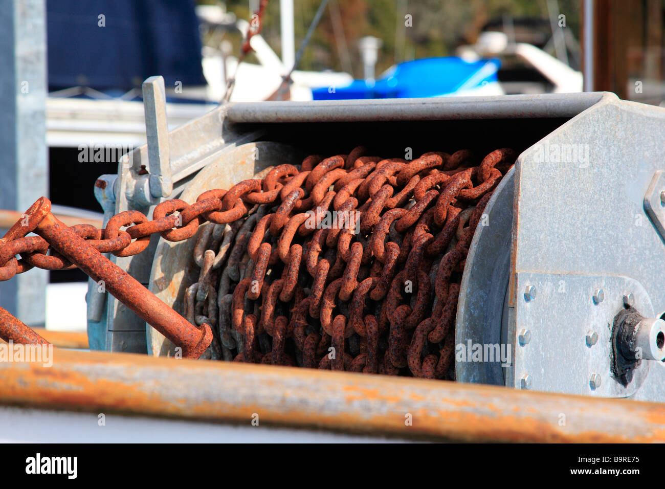 Chain for boat hi-res stock photography and images - Alamy