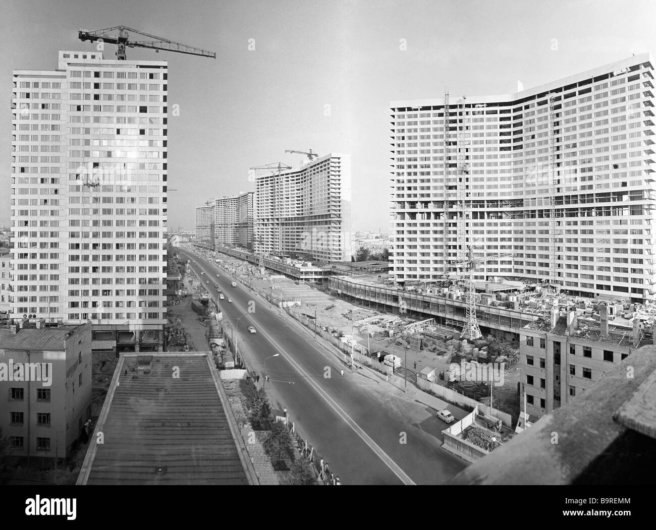 Kalinin Avenue in construction Stock Photo - Alamy