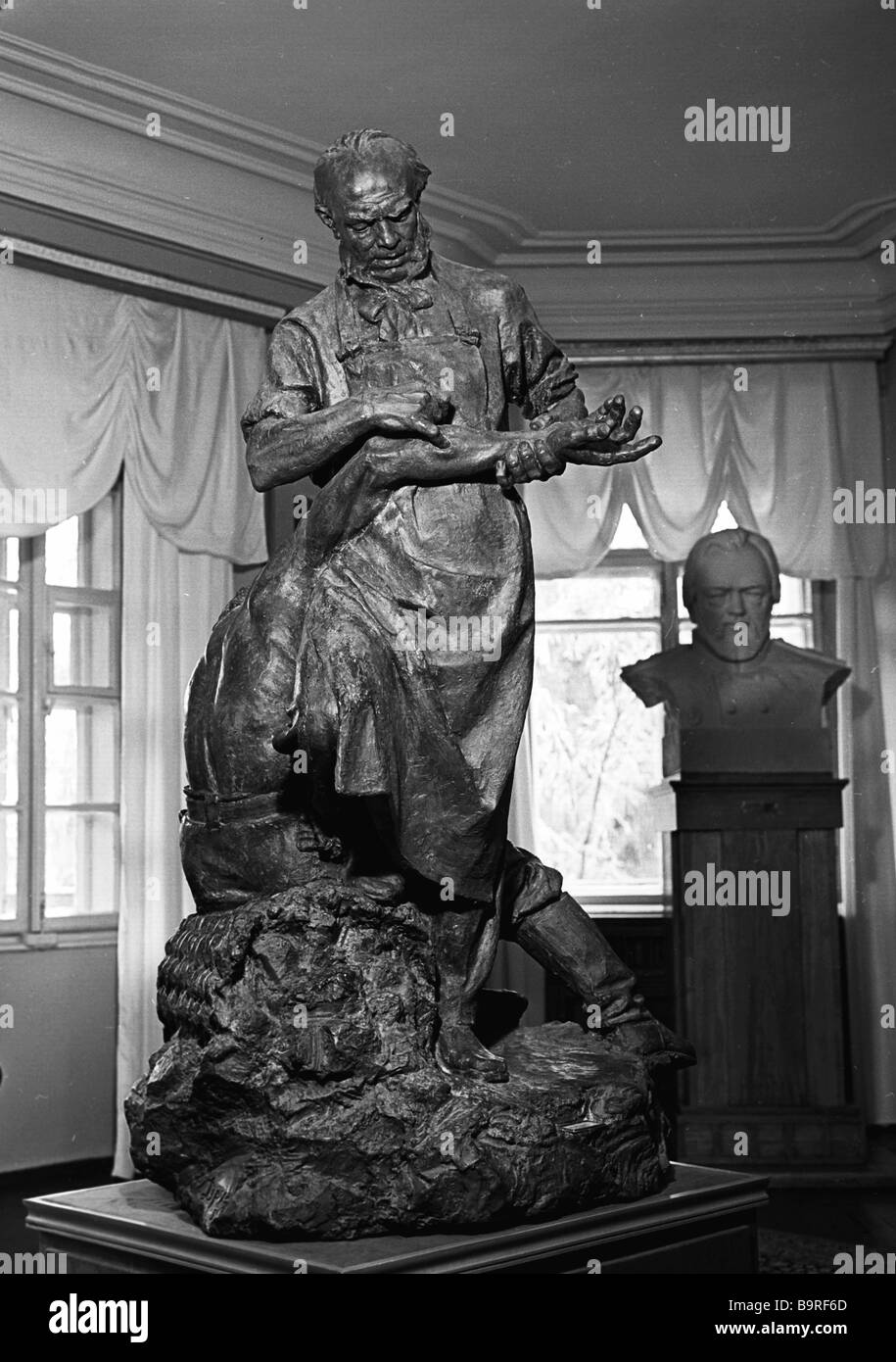 Sculpture of the famous surgeon Nikolai Pirogov in his museum manor ...