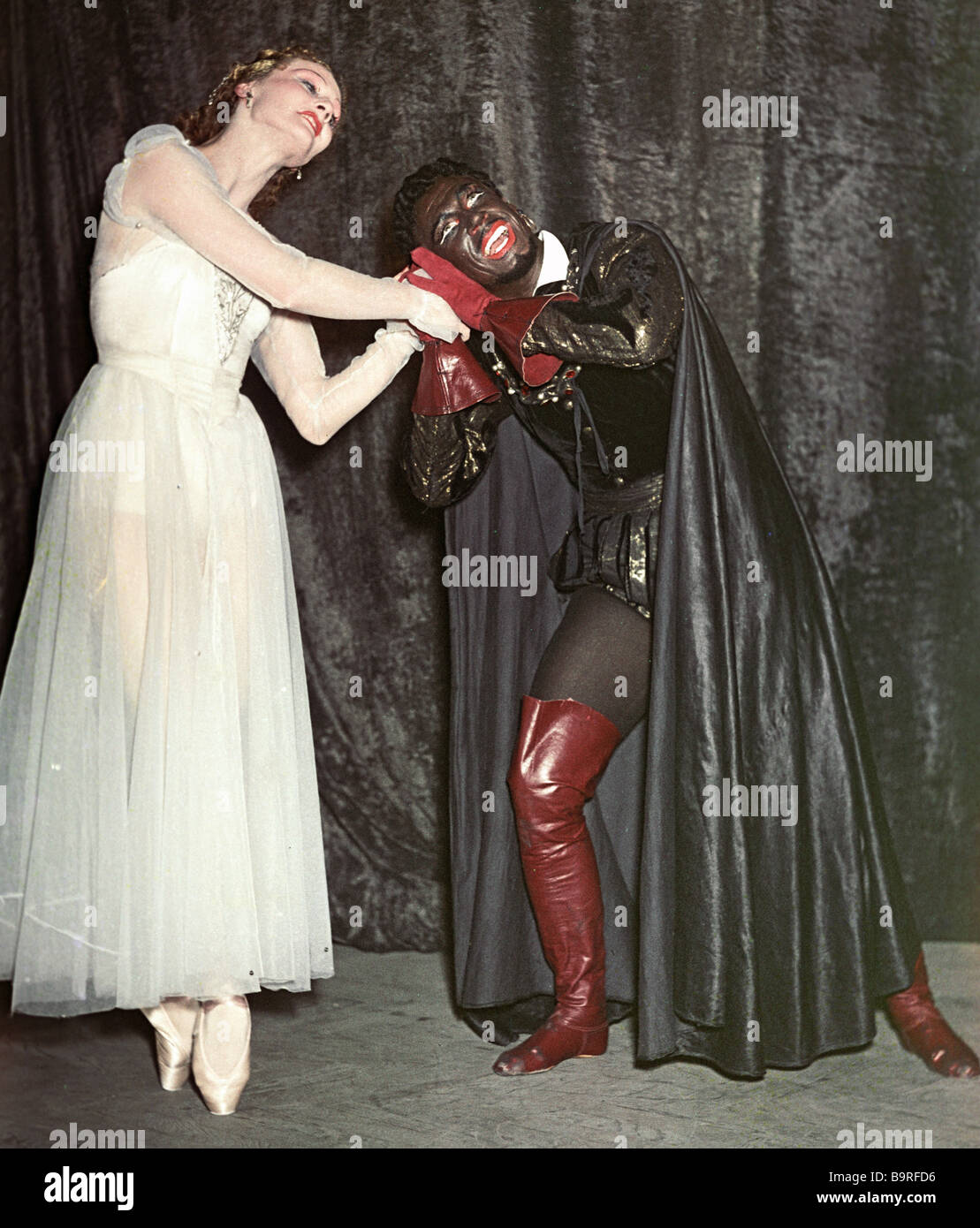 Ballet soloists Vakhtang Chabukiani as Othello and Vera Tsignadze as ...