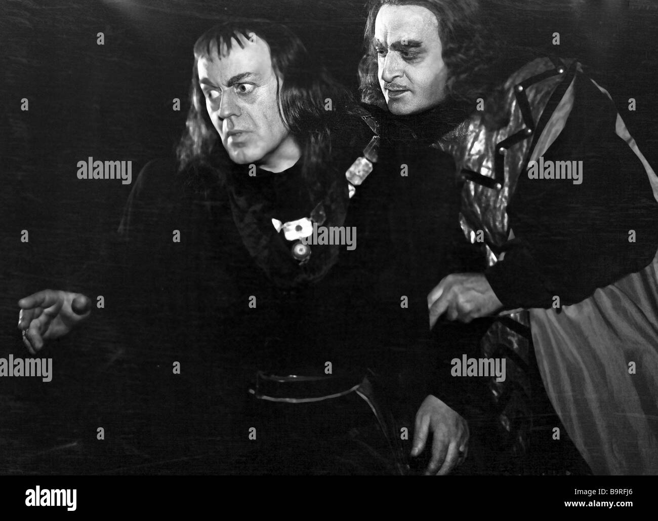 Pierre Kobakhidze left as Richard III and Grigory Kostava as Buckingham ...